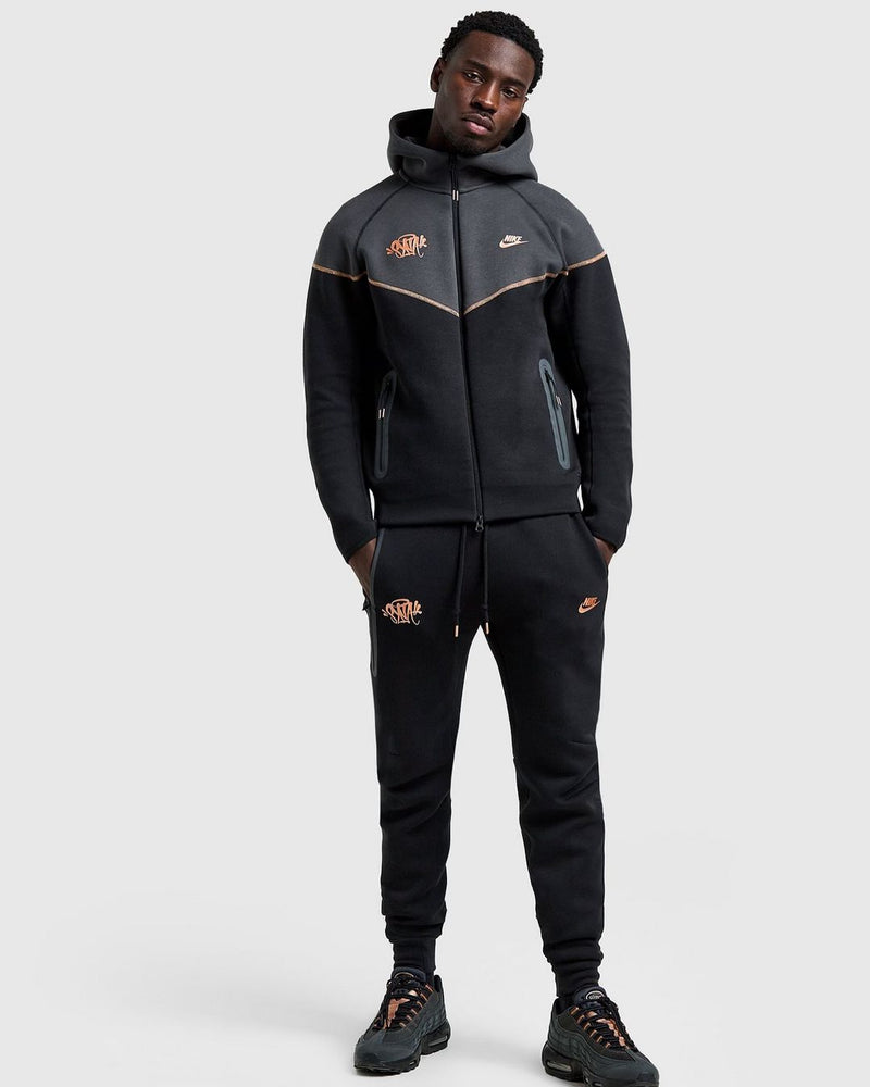 Syna World x Nike Tech Fleece Set